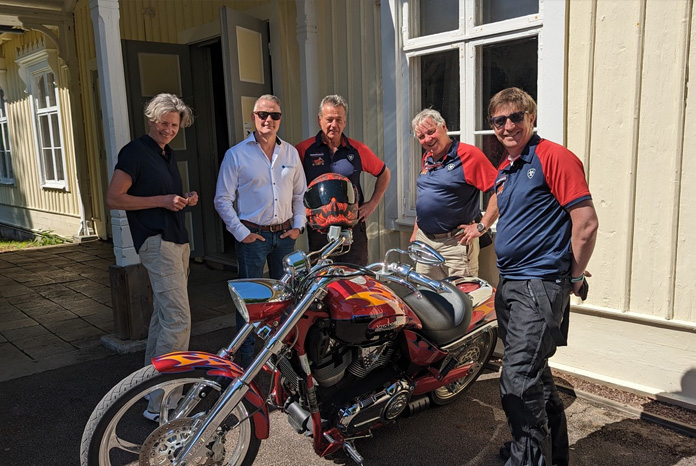 Biker vets help BEVA raised £20K to support Ukrainian equine vets ... Biker vets help BEVA raised £20K to support Ukrainian equine vets ...