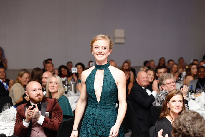 Hannah Hunt named Young Vet of the Year 2022 - VetSurgeon News ...